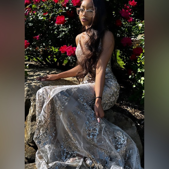 Villoni | Dresses | Beige Villoni Prom Dress | Poshmark